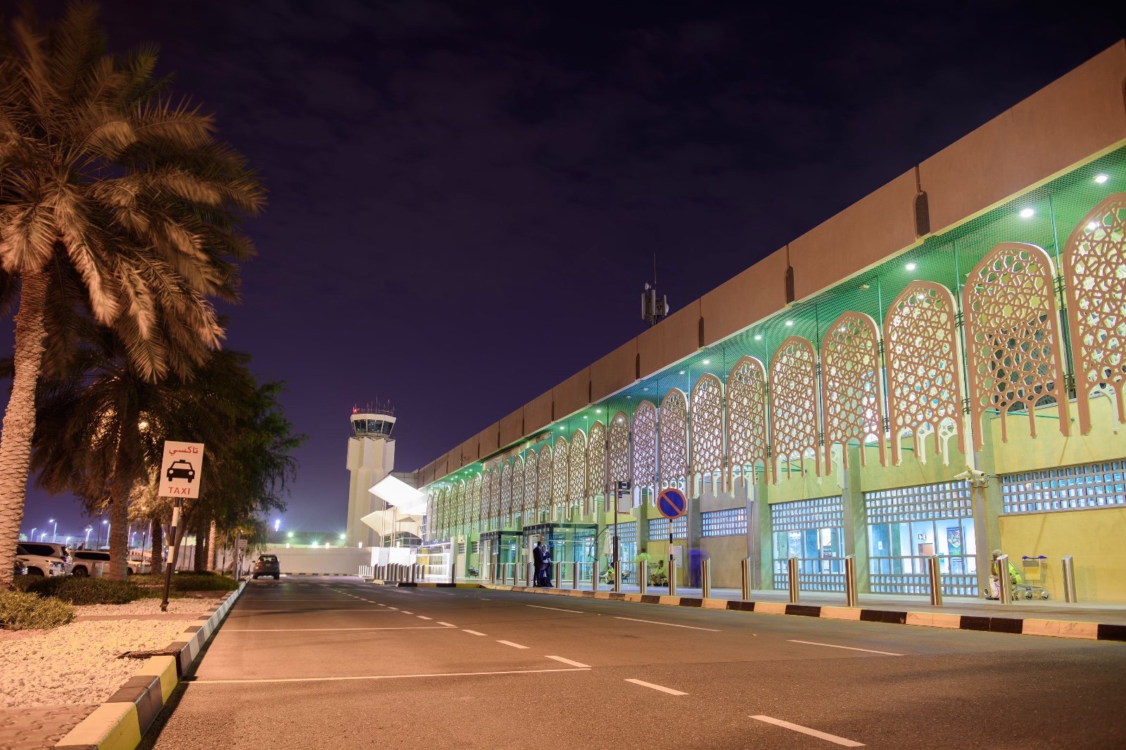 Al Ain International Airport – Aluminum & Glass Facade Installation UAE